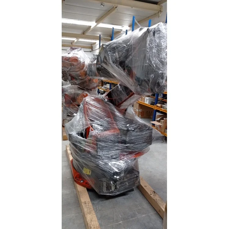 Kuka KRC2 KR210 2000 Robot