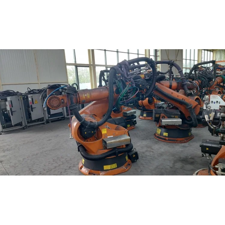 Kuka KRC2 KR210 L150-2 2000 Robot