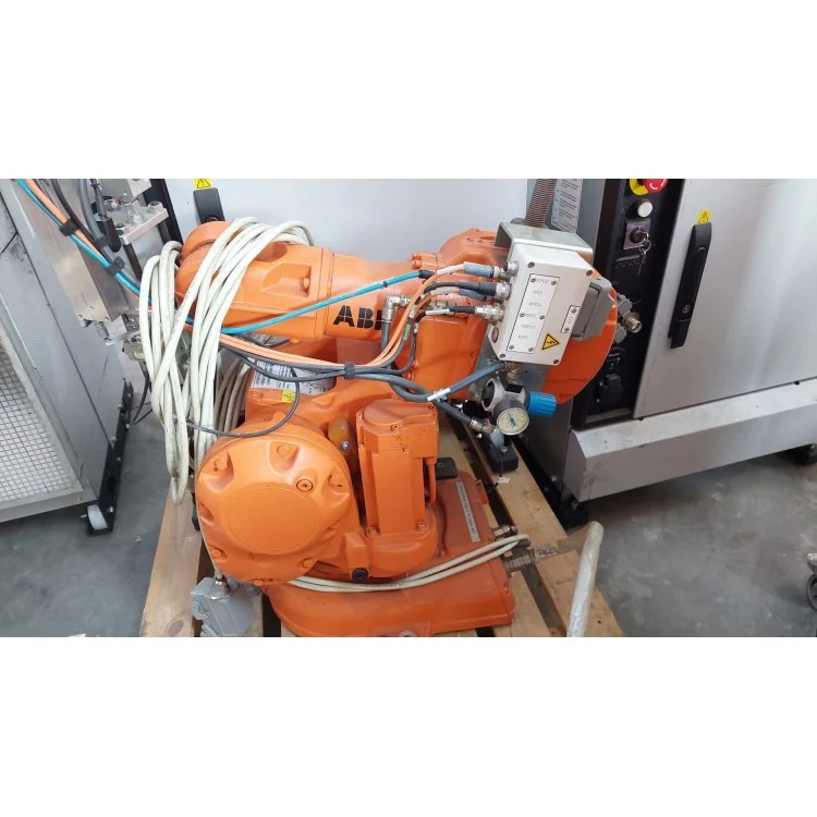 ABB IRB 140-6/0.8 M2004, IRC5 Controller