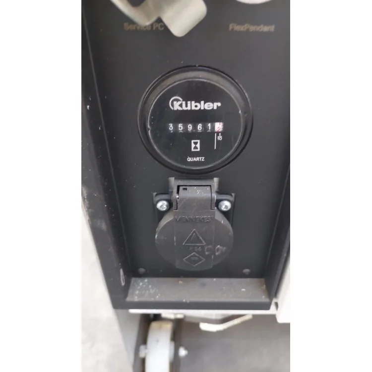 ABB IRB 140-6/0.8 M2004, IRC5 Control Cabinet - IRB140