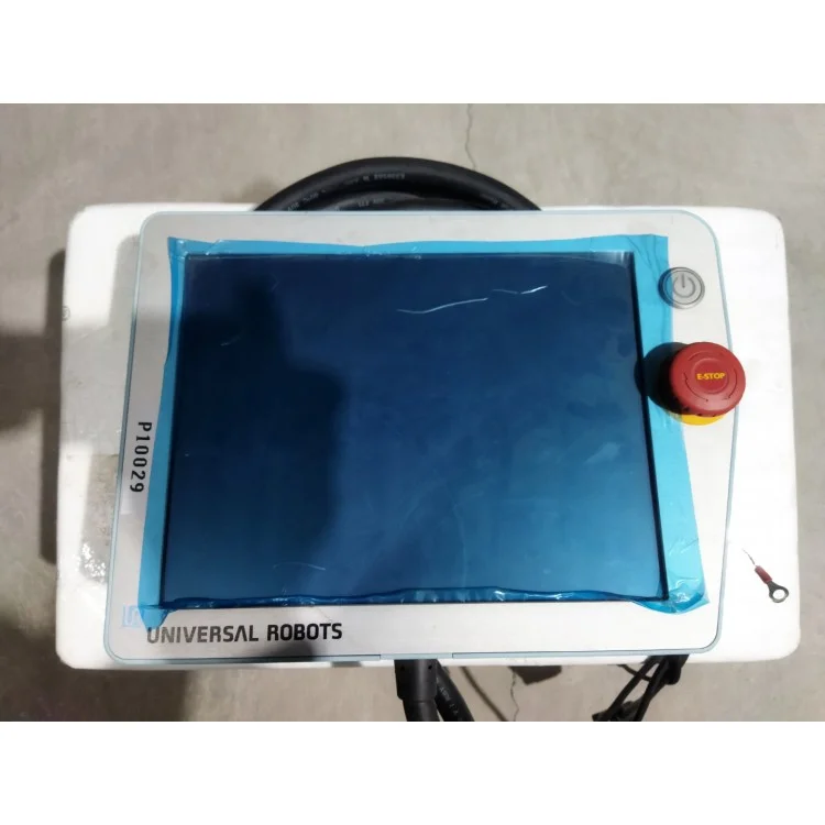 UNIVERSAL ROBOT UR5 collaborative robot - UR5